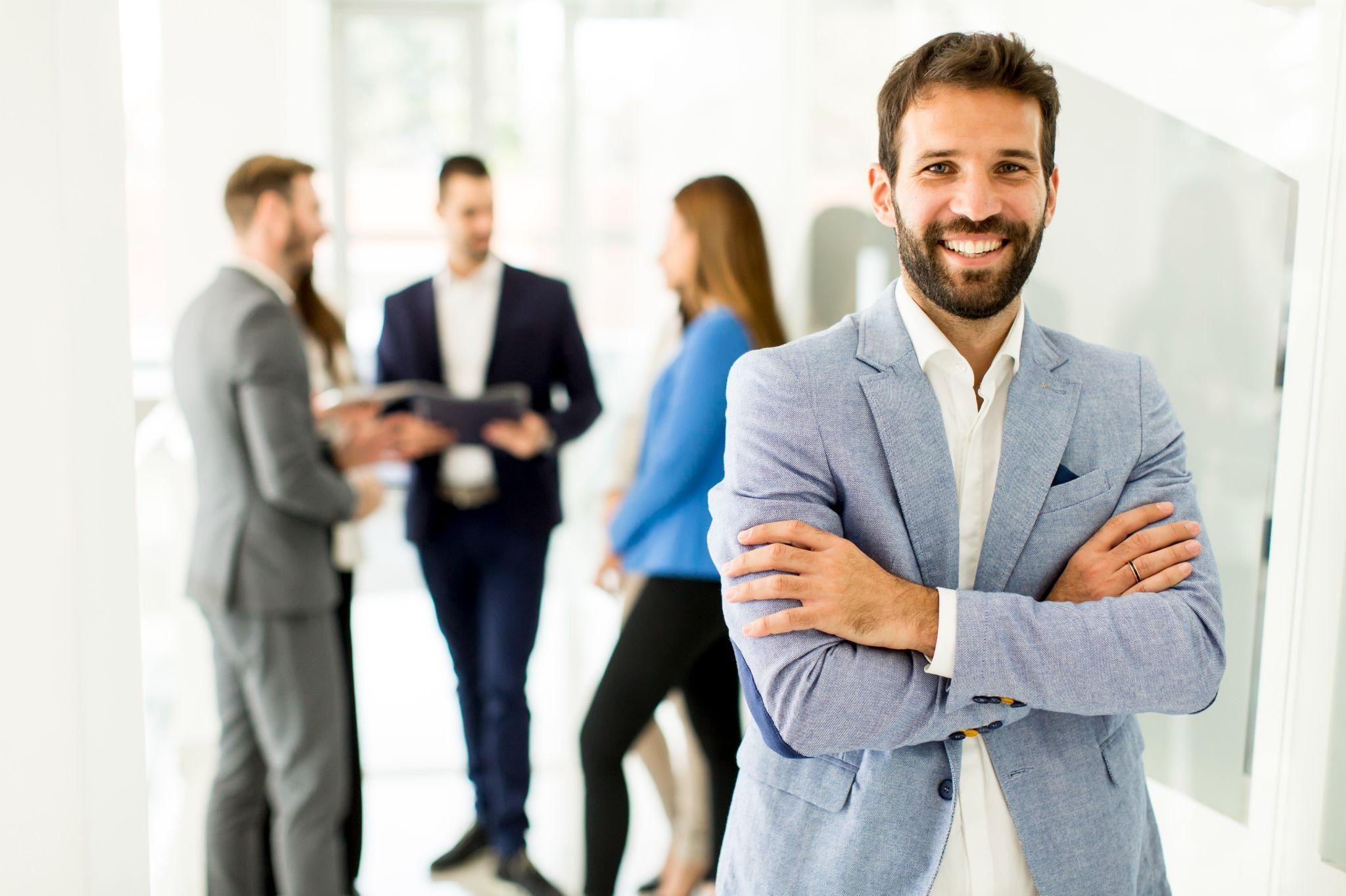 ¿Cómo mejorar tu liderazgo en equipos de trabajo?